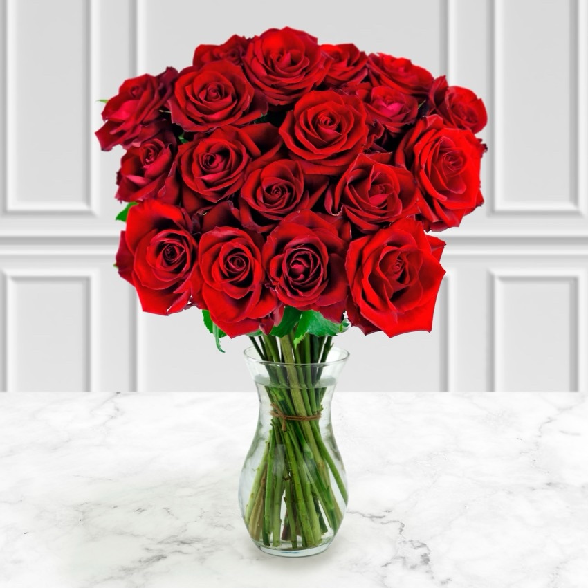 Red Roses – Classic Love Bouquet | Darla Hansley Flowers