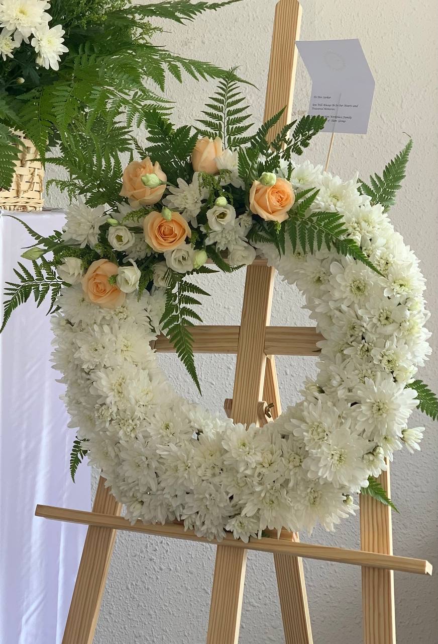 White Glove Sympathy Wreath – Premium Memorial Flowers | Darla Hansley ...